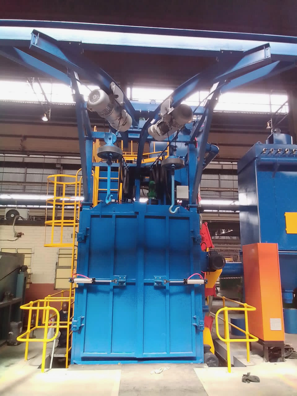 Hanger Machine in Bloemfontein | Tilghman Rotoblast